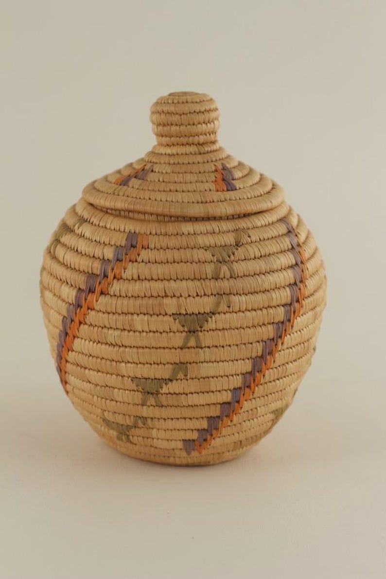 Alaskan Woven Grass Basket With Lid - Etsy