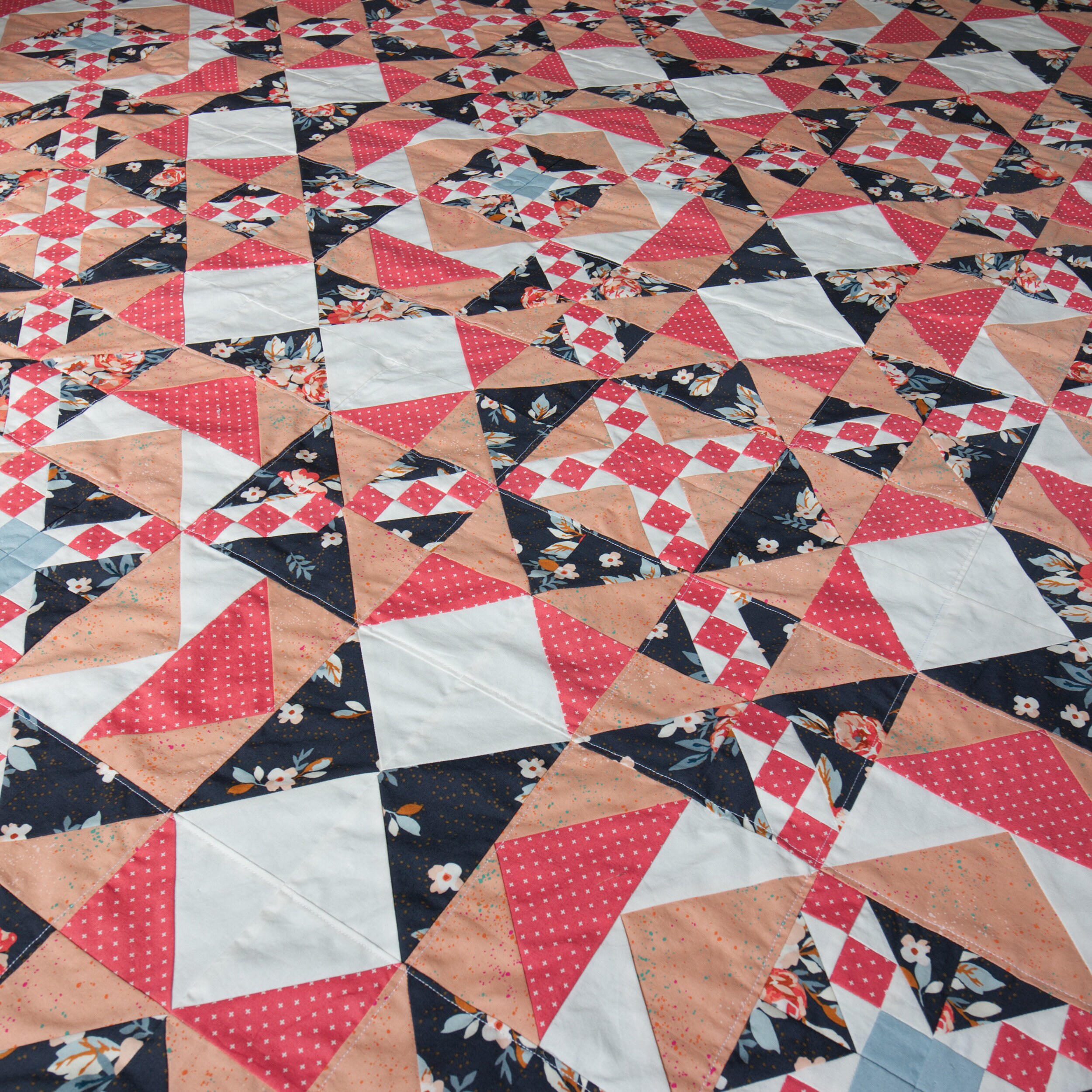 Diagonal Dazzle Quilt Pattern - Modern Quilt Pattern With Full Tutorial ...