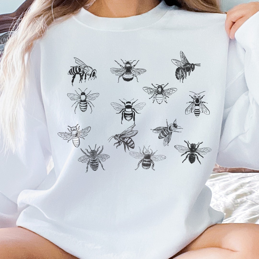 Bees Sweatshirt, Bee Crewneck Sweatshirt, Cottagecore Bee Shirt, Light ...