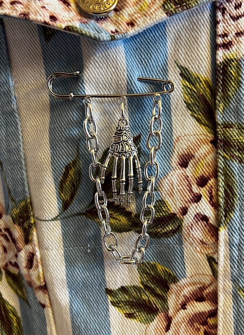 Punk Rock Industrial Safety Pin With Chains. Metal, Battle Vest, Punk ...