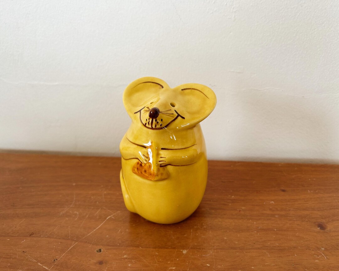 Ceramic 70s Cheese Shaker Mouse Salt and Pepper California Pottery ...