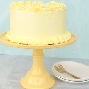 NEW COLOR! Daisy Yellow Melamine Cake Stand | Pastel Cake Stand | Party ...