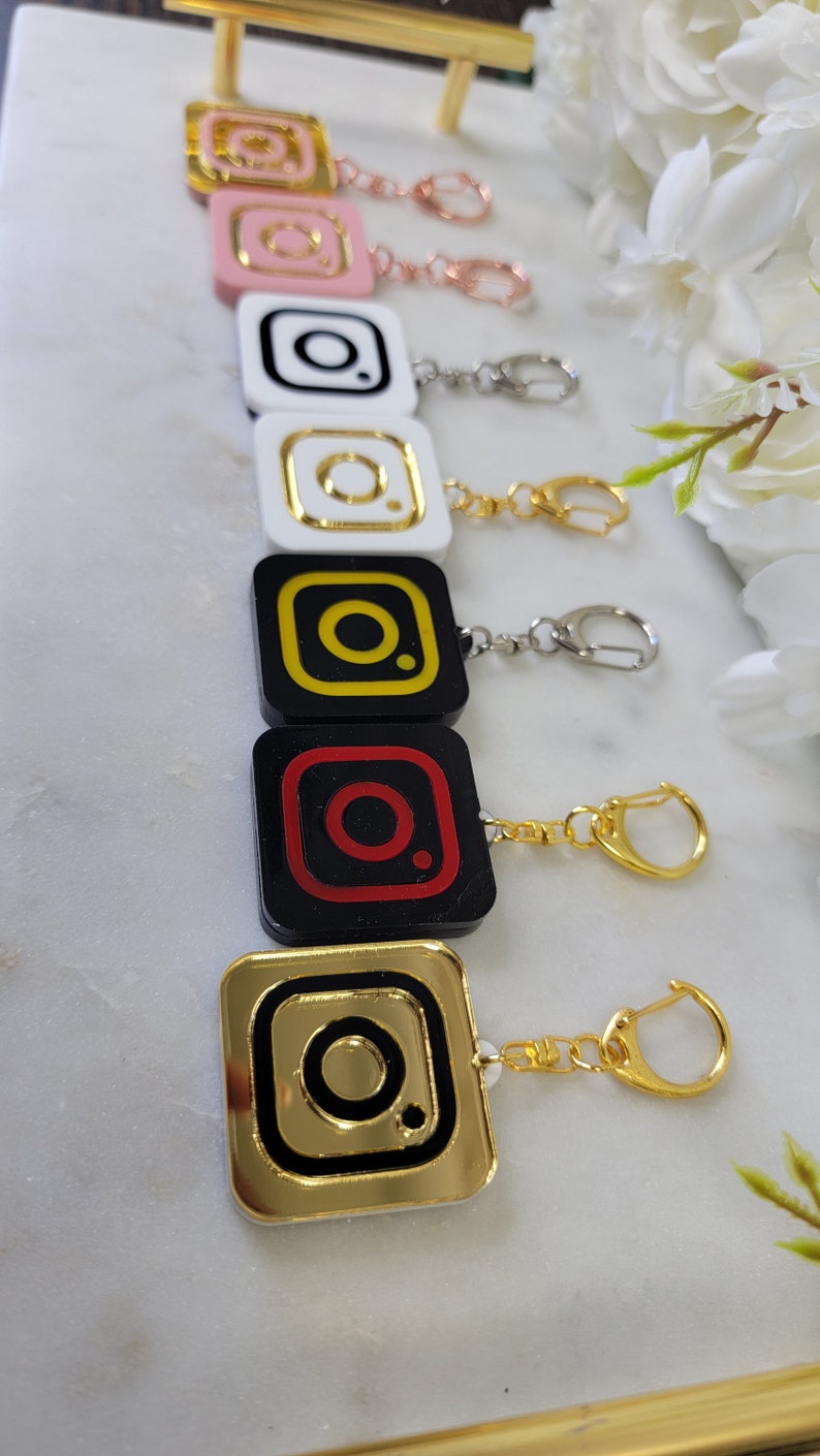 Instagram Smart NFC Keychain for Social Media Tap and Follow Digital ...