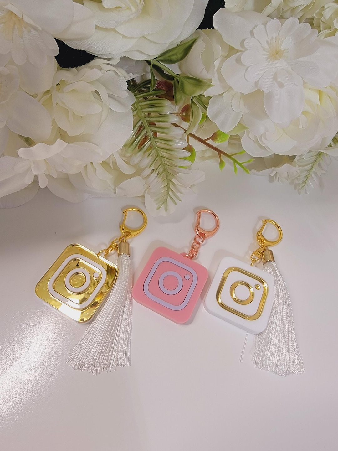 Social Media Smart NFC Keychain for Social Media | Tap and Follow ...