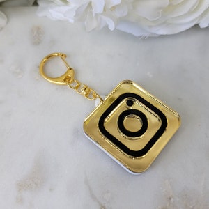Instagram Smart NFC Keychain for Social Media | Tap and Follow ...
