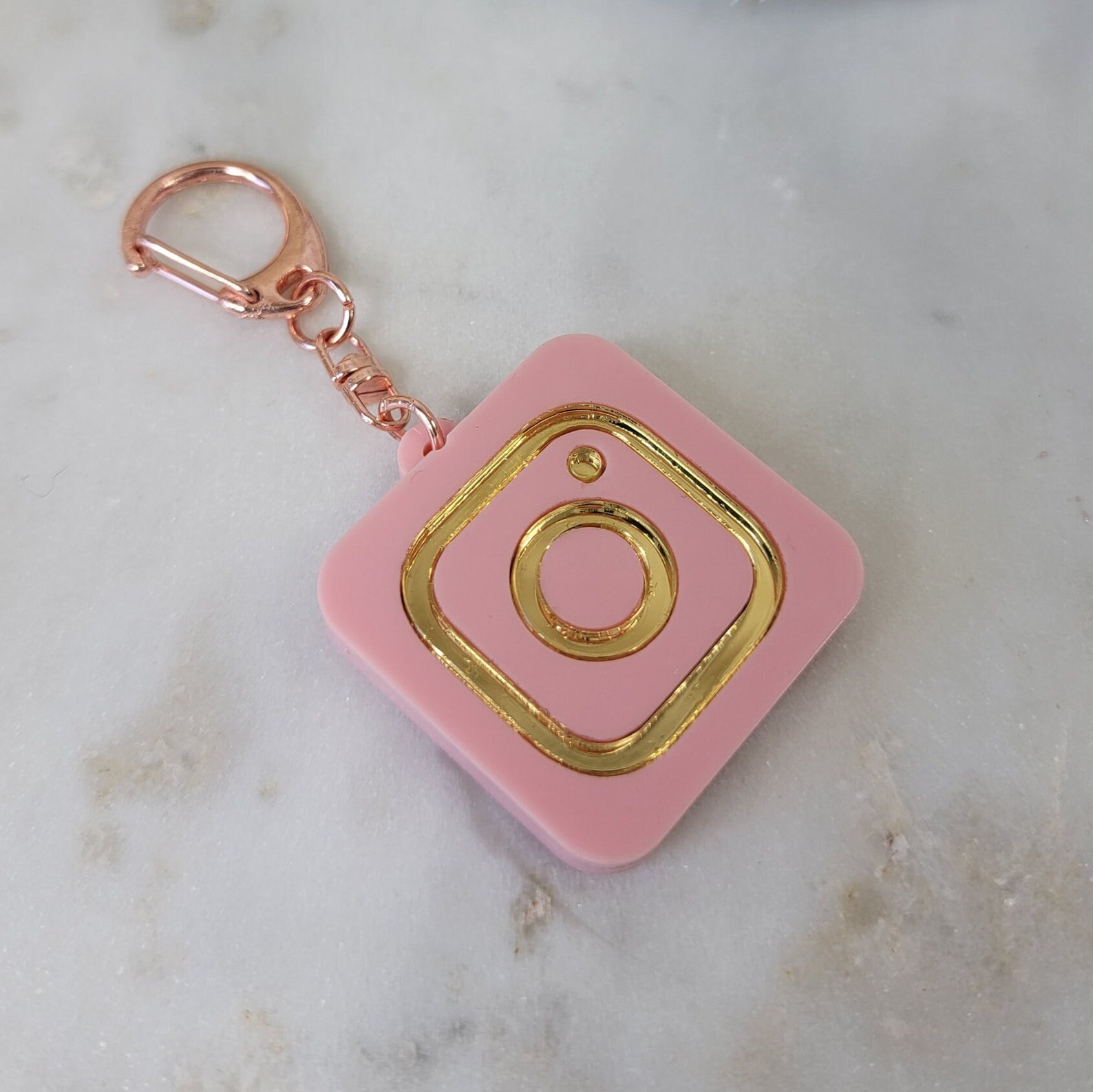 Instagram Smart NFC Keychain for Social Media Tap and Follow Digital ...