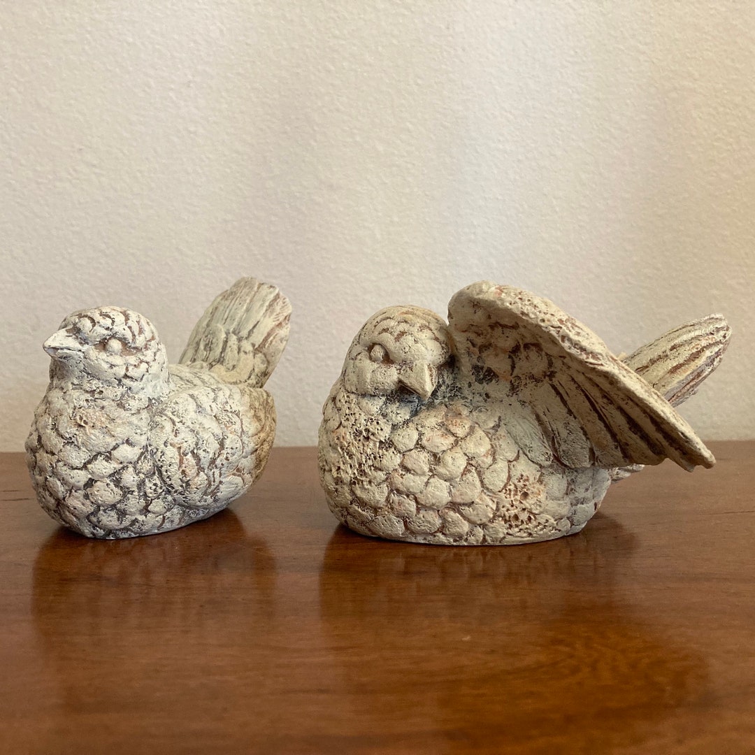 Set of Chic Vintage Resin White Doves, Charming Home Decor, Minimalist ...