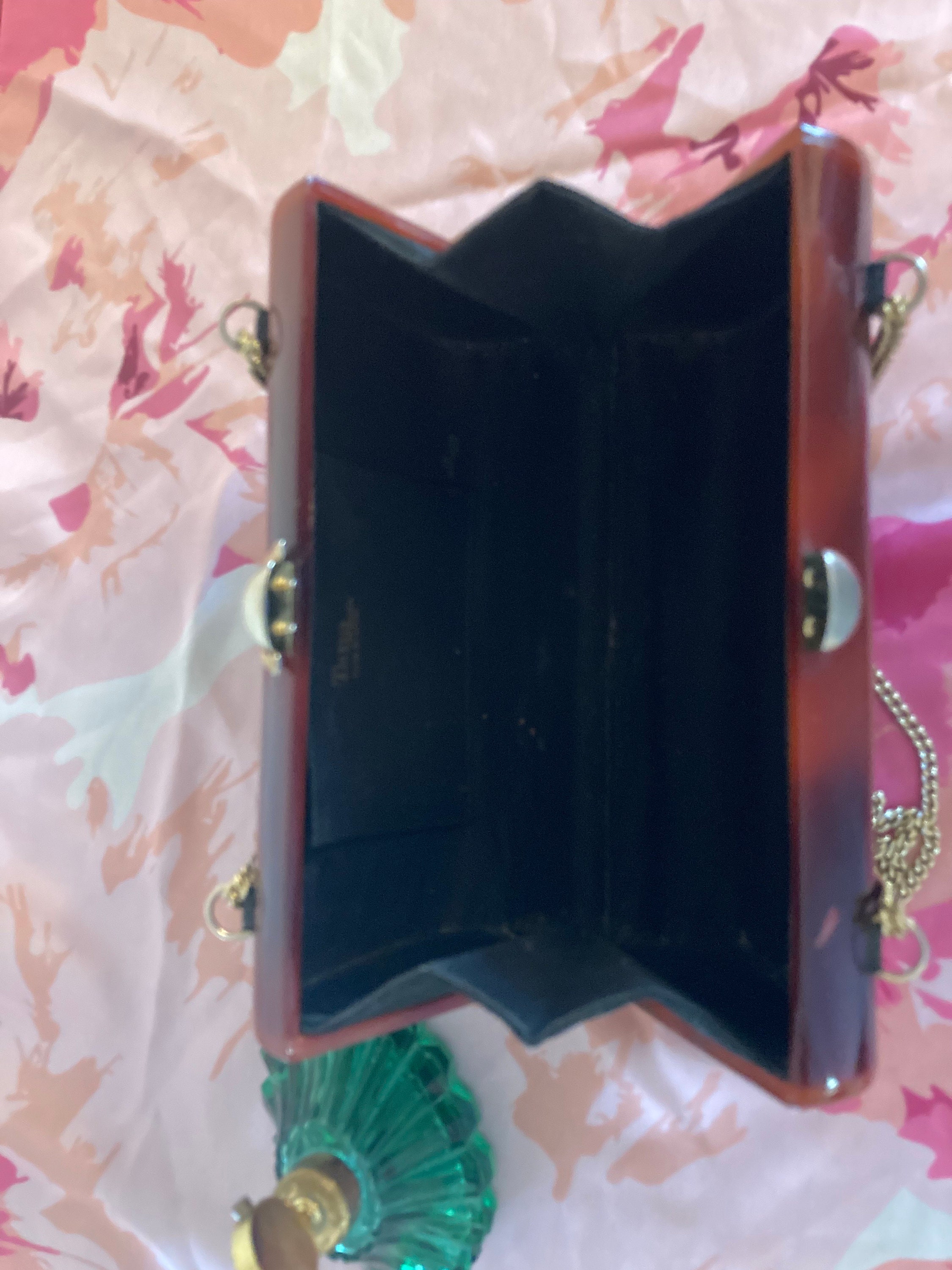 Introducing a Tano Madrid Spain Stunning 1950 Lucite Purse With a ...