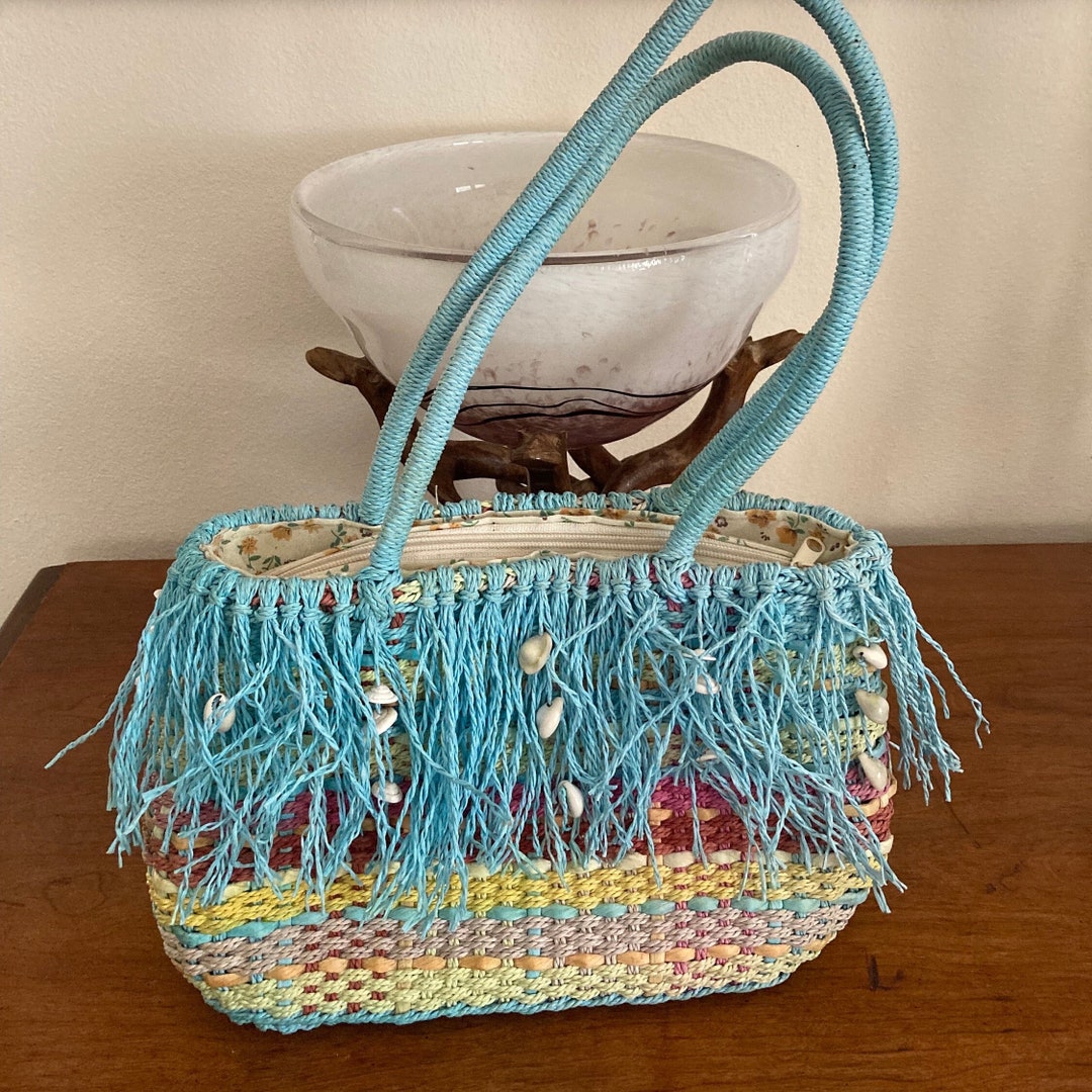 Vintage Artsy Straw Studios Weaved Beach Fringe Handbag With Conch ...