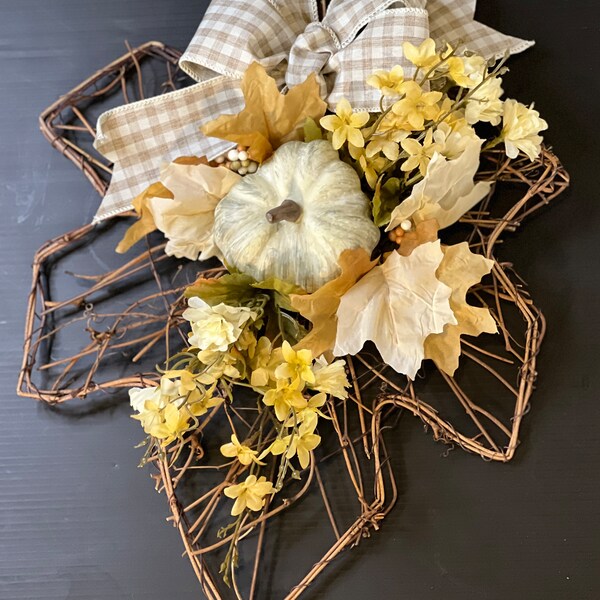 Lighted Grapevine - Etsy