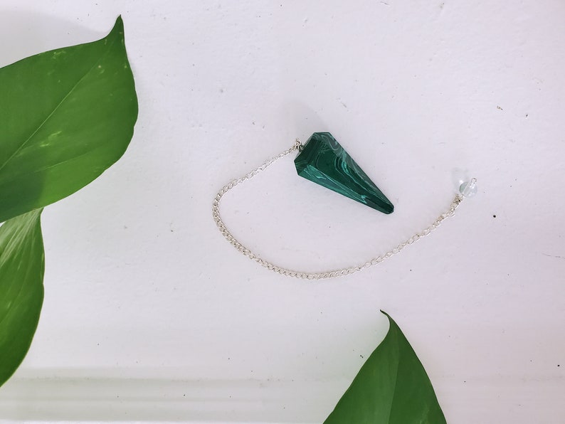 Authentic Malachite Crystal Pendulum - Etsy