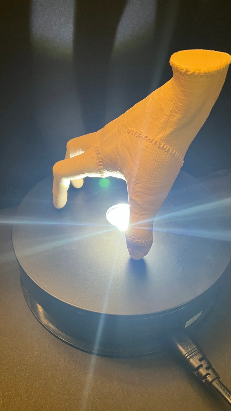 3D Printed Wednesday Addams Thing Hand by Hex3d - Etsy