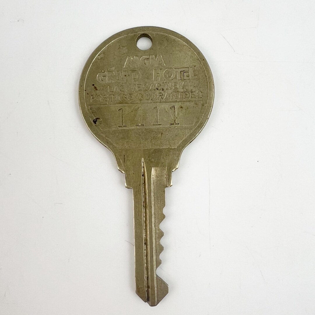 Vintage MGM Grand Hotel Key Las Vegas NV Lion Room 1111 Gold Tone Metal ...
