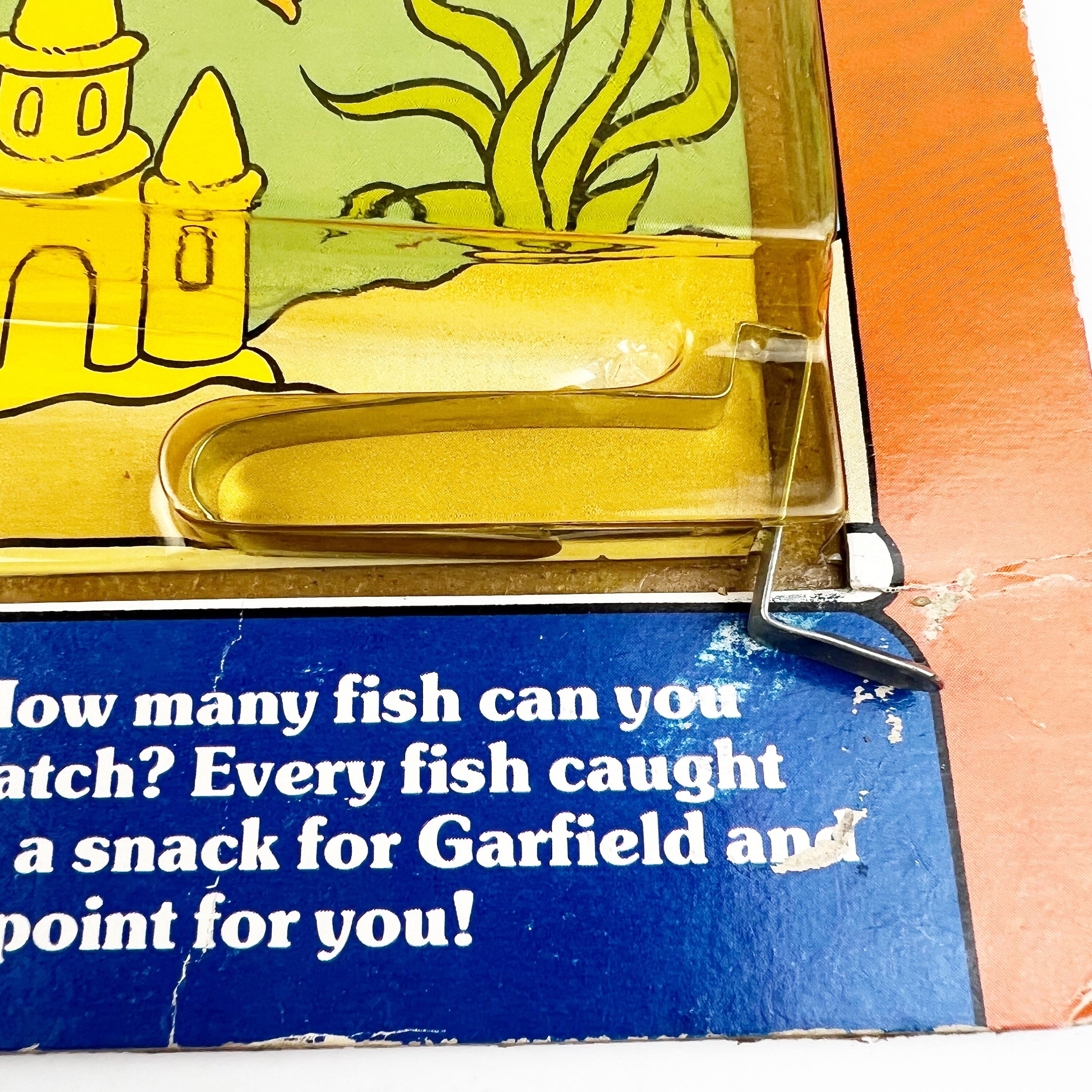 Vintage Garfield Cat A-maze-ing Fish Flip Game Handheld Toy Spring ...