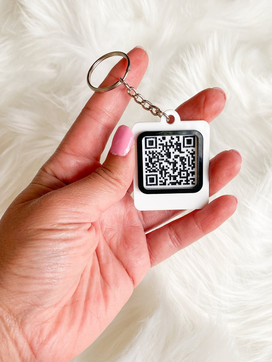 QR Code Keychain, Social Media, Business Social Media, Small Business ...