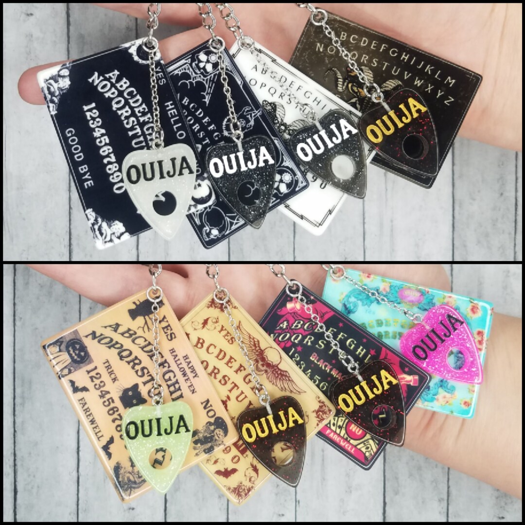 Ouija Board Keychain - Mini Ouija Board - Halloween Keychain - Black ...