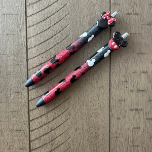 Custom Disney Mickey and Minnie Mouse Epoxy Pens - Etsy