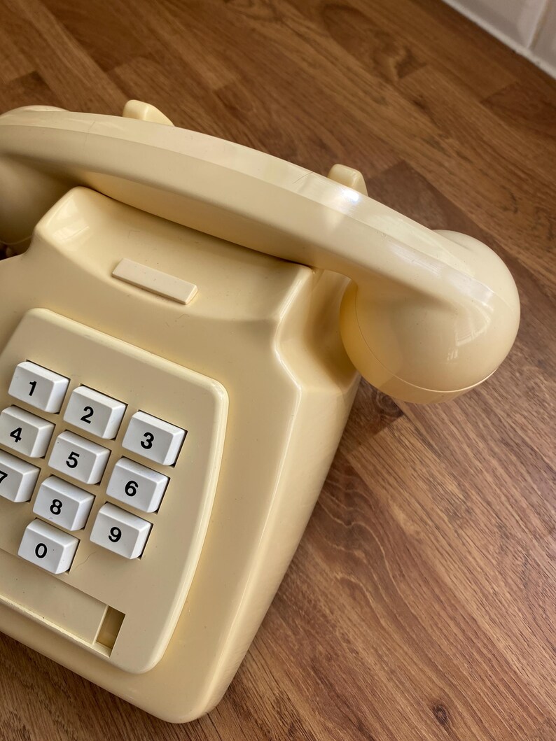 Vintage Phone GPO 756 Push Button Telephone Gloss Brown Built 1981 ...