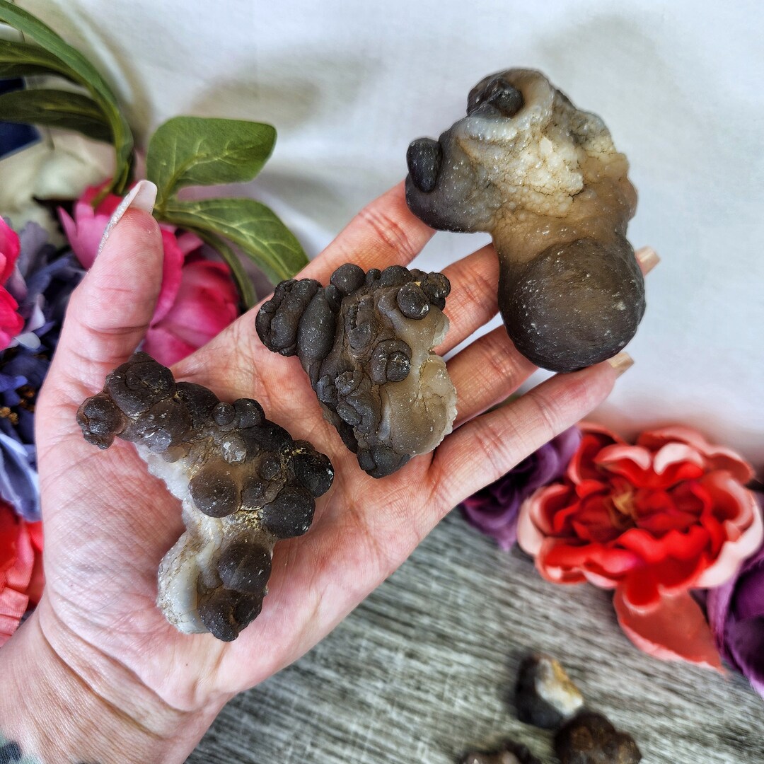 Truffle Chalcedony Panda Agate Gray Tan Botryoidal Raw Crystals ...