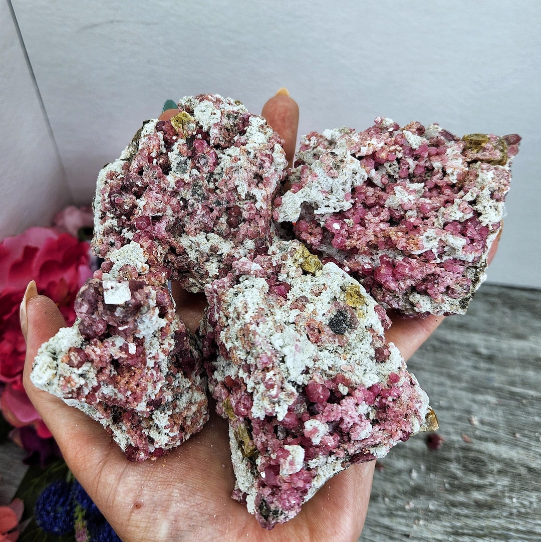 Raspberry Pink Rosolite Garnet Vesuvianite Quartzite Matrix VERY ...