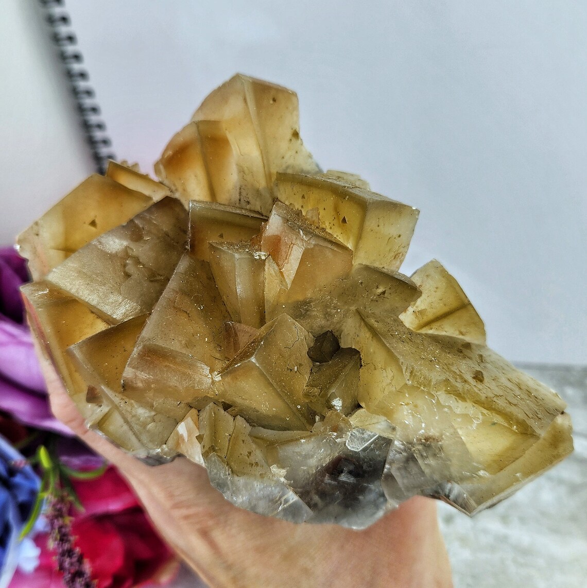 Mariposa "butterfly" Calcite Specimen UV Glow Beautiful Lustrous ...