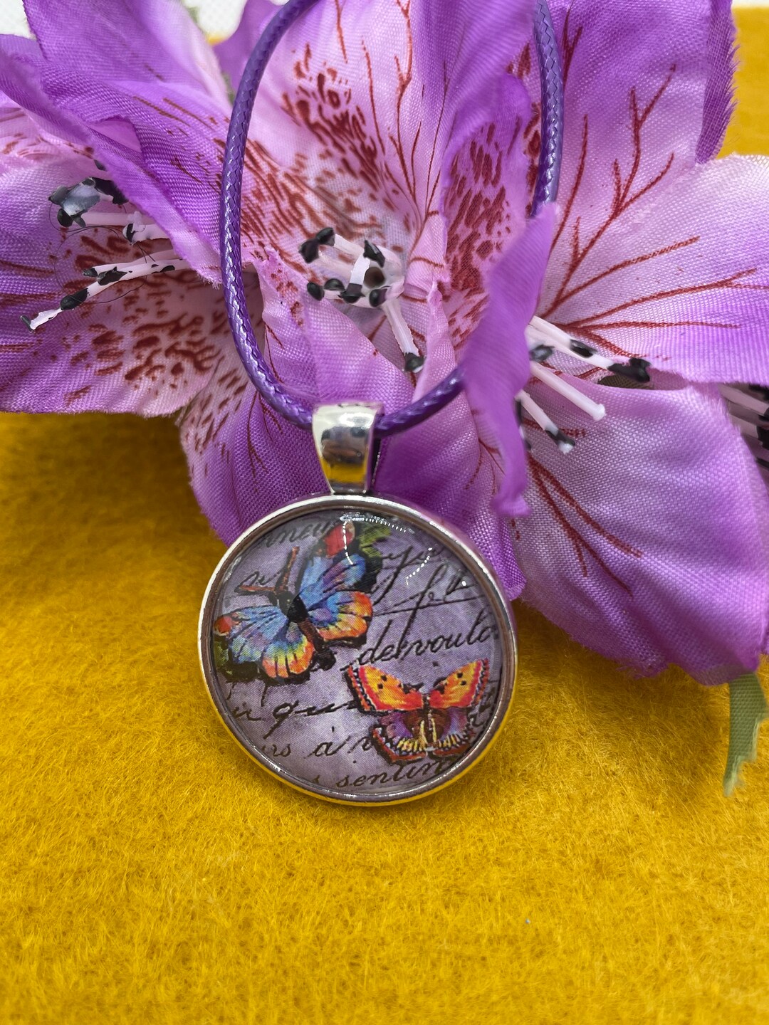 Butterfly Keychain or Pendant, Butterfly Necklace W/lavendar Backdrop ...