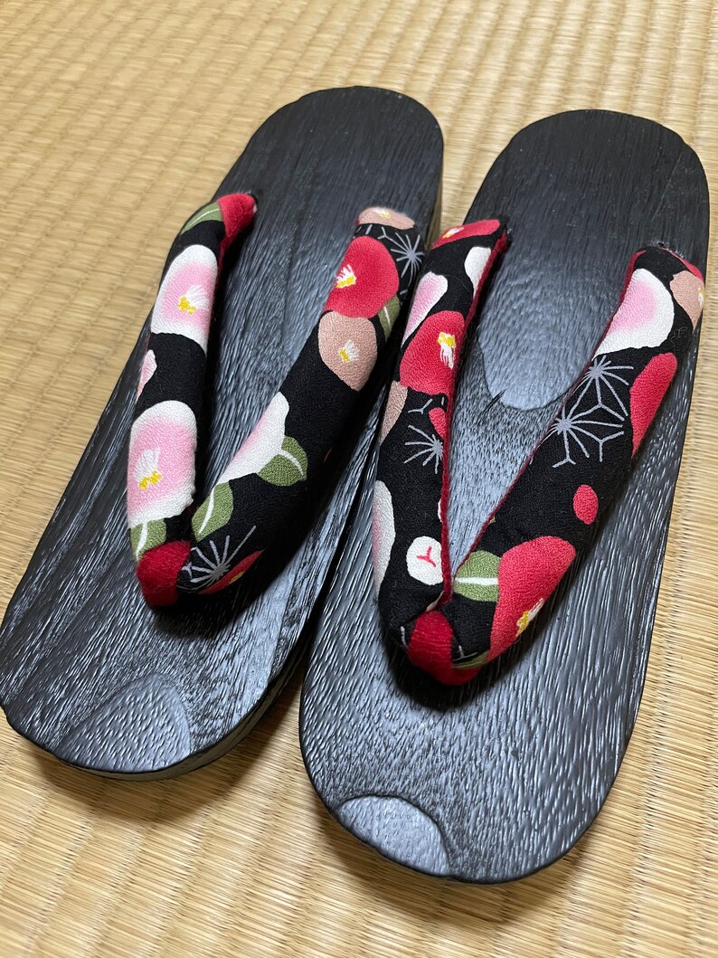Japanese Traditional Sandal Zori From Japan / Tsubaki - Etsy
