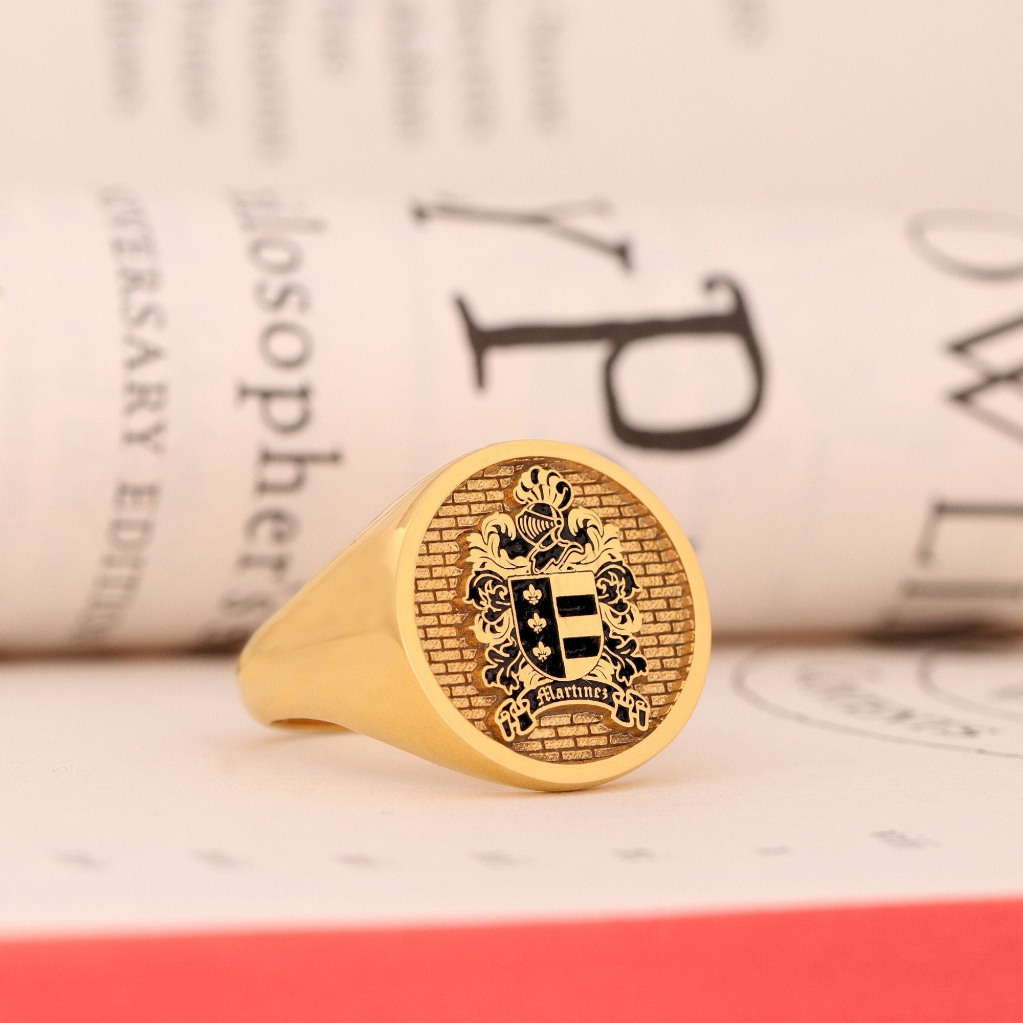 Personalized Family Crest Signet Ring Bespoke Coat of Arms Monogram ...