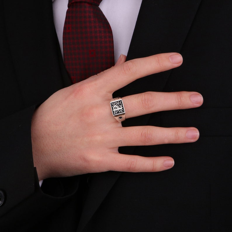 Custom Engraved Signet Ring, Unique Heraldic Jewelry, Unisex Family ...