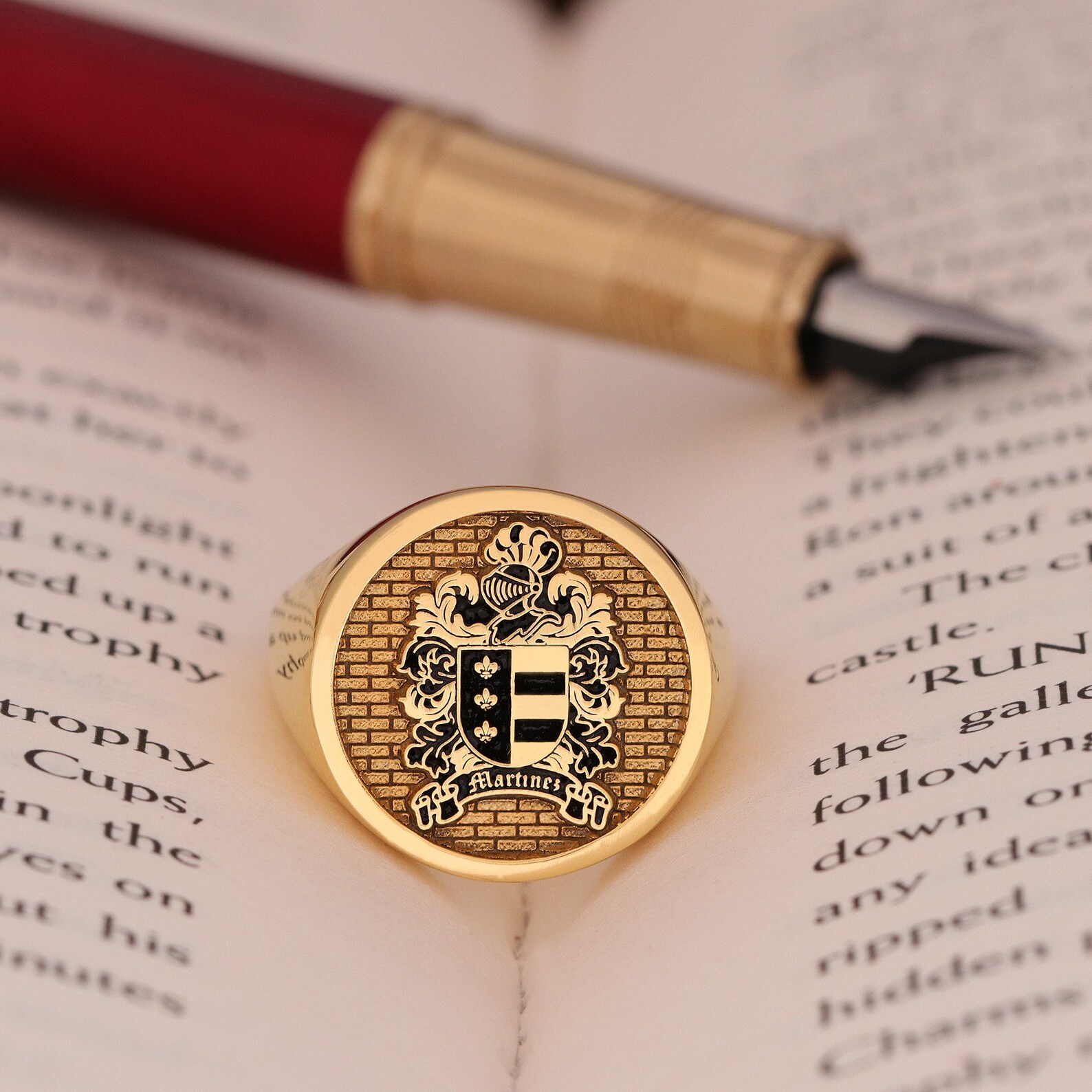 Personalized Engraved Signet Ring Custom Family Crest Coat of Arms ...