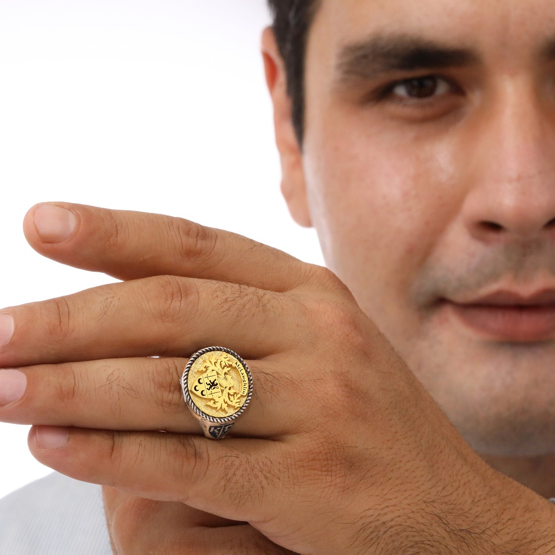 Gold Signet Ring With Custom Family Crest Handcrafted Heritage Jewelry ...
