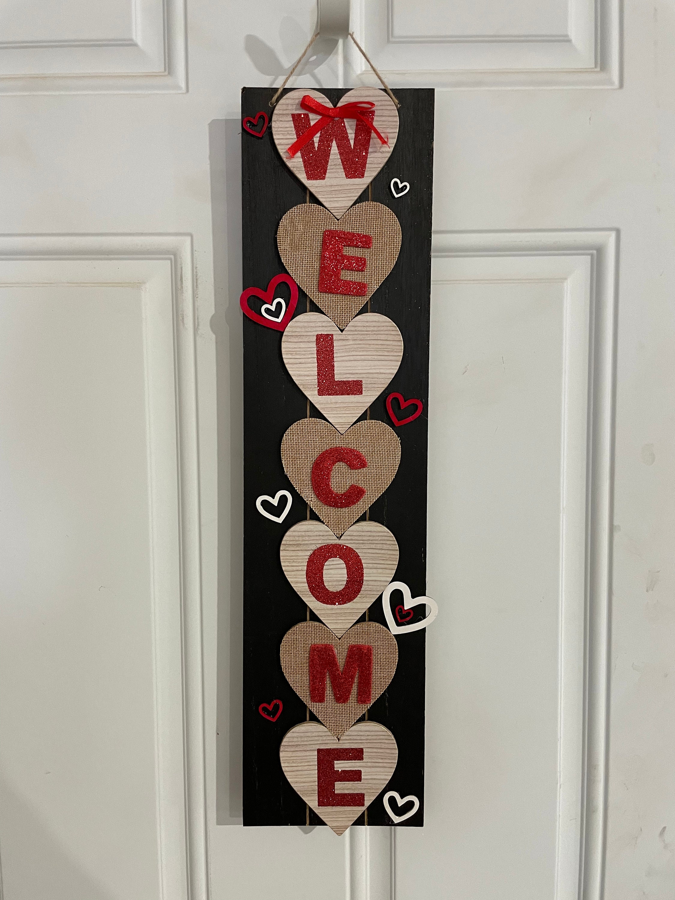 Welcome Hearts Wall Hanging - Etsy