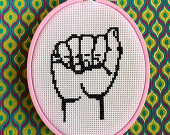 Letter R in American Sign Language (asl)/fingers Crossed - Cross Stitch ...