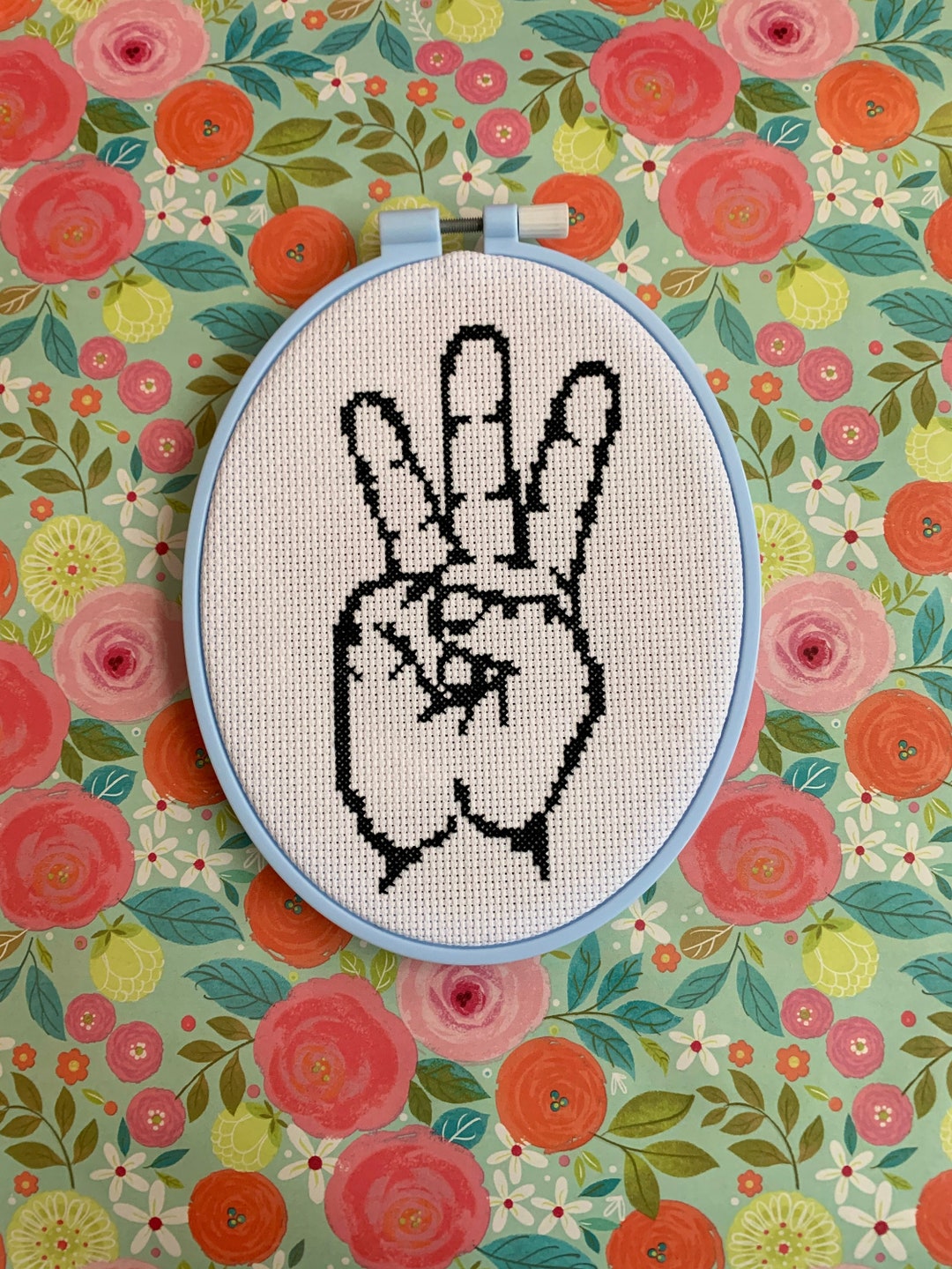 Letter W in American Sign Language (ASL) - Cross Stitch Pattern - PDF ...