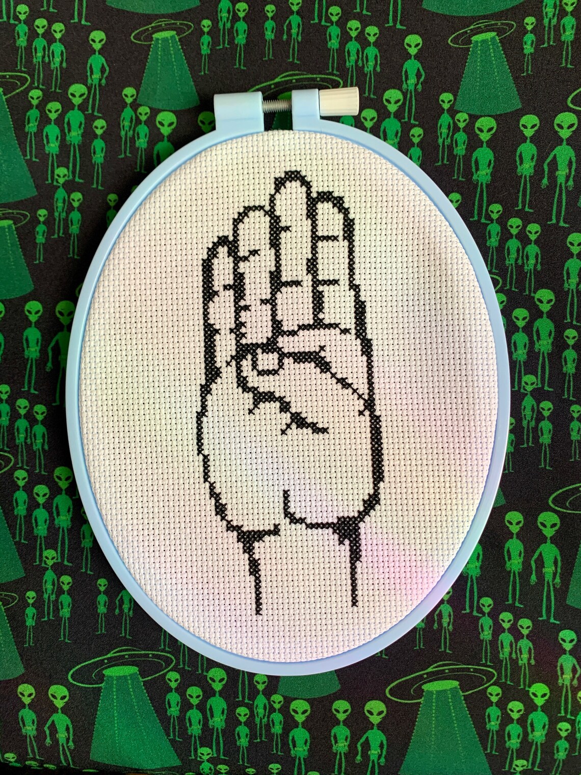 Letter B in American Sign Language (ASL) - Cross Stitch Pattern - PDF ...