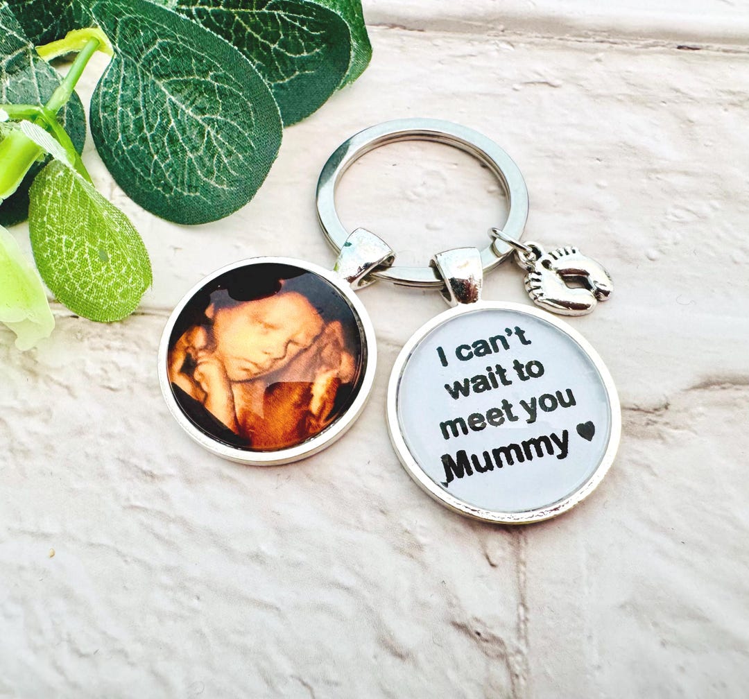Mum to Be Gift Pregnancy Baby Scan Photo Keyring, Cant Wait to Meet You ...