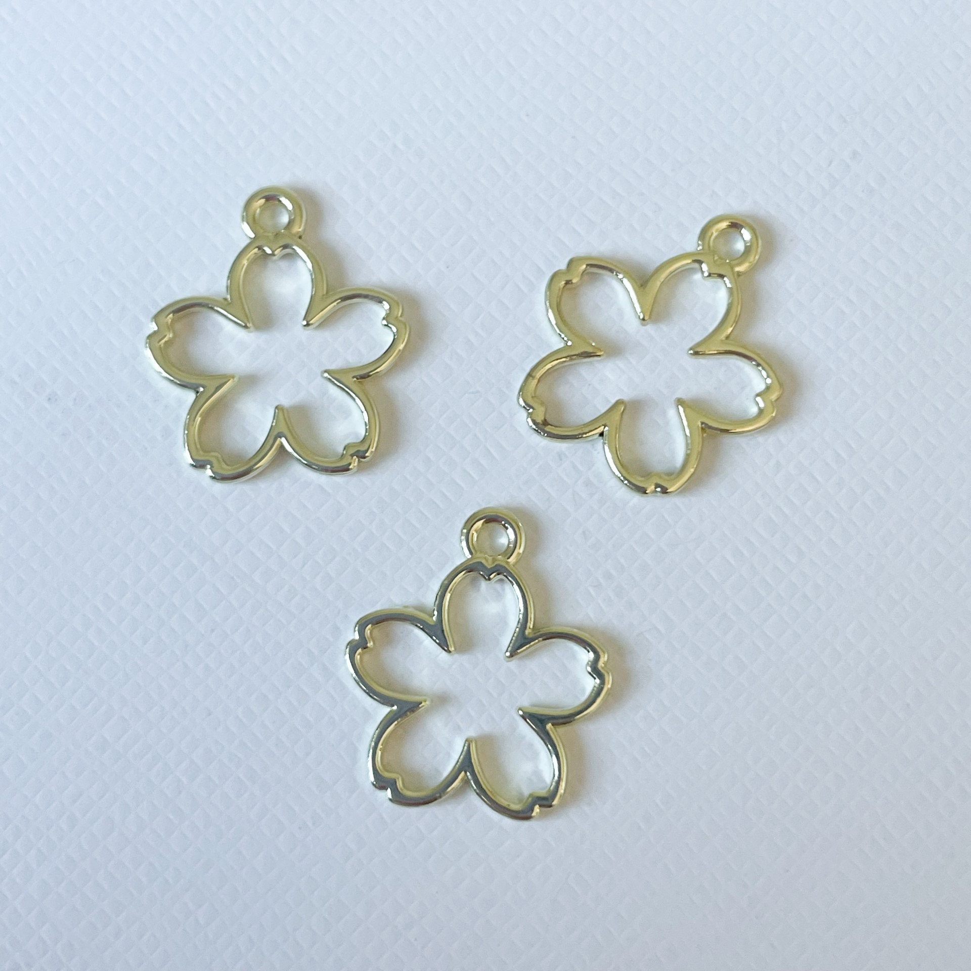 Flower Bezel Charms Flower Open Bezels Light-gold Flower - Etsy
