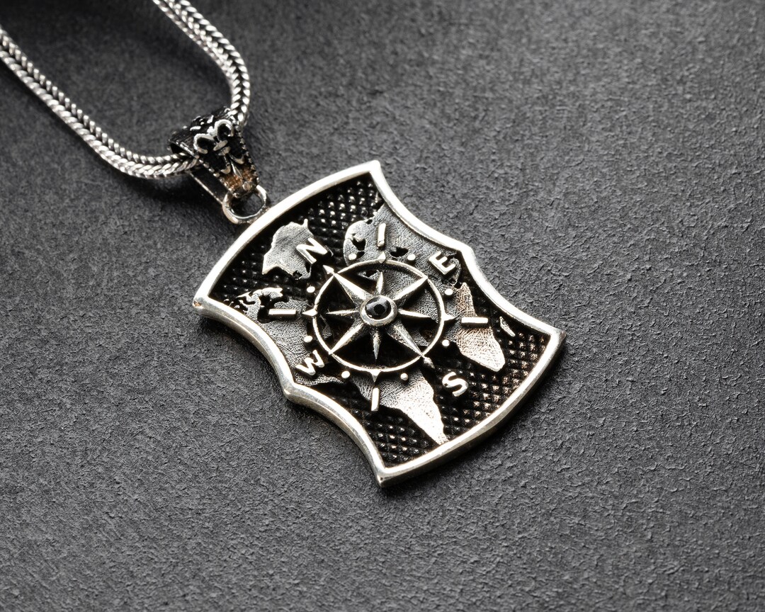 World Map Compass Necklace, Special Necklace for Men, Father's Day Gift ...