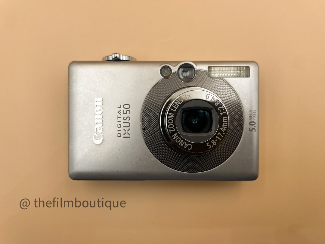 Digital IXUS digicam Comes With Adapter and Batteries in Box - Etsy