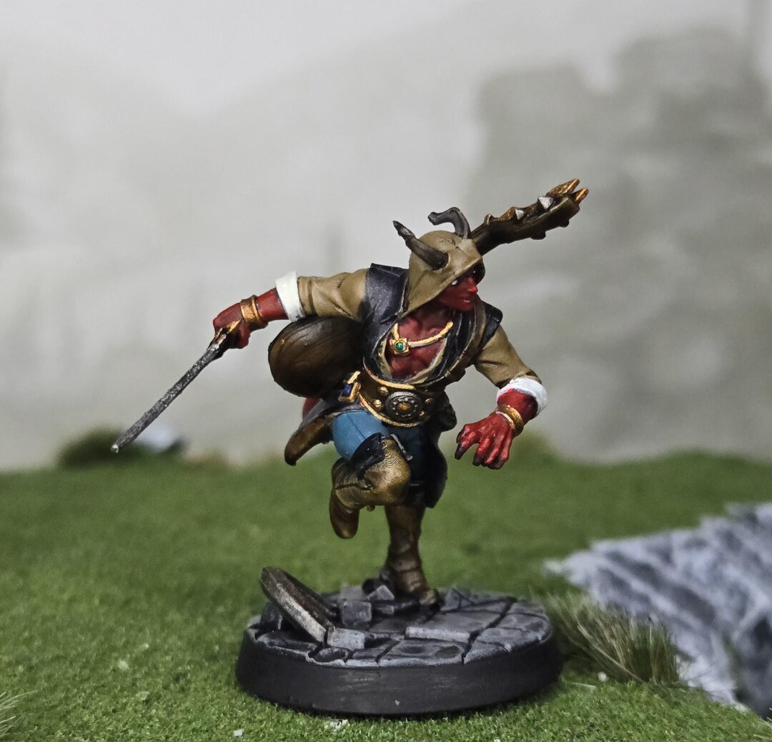 Tiefling Rogue Bard With Sword and Lute Painted Miniature Dungeons ...