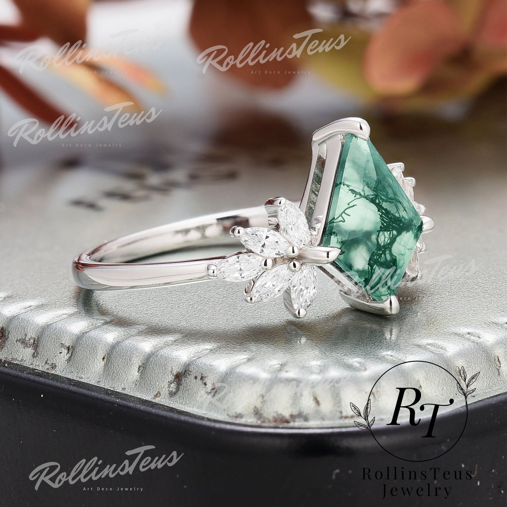 Kite Shape Natural Moss Agate Engagement Ring Solid Gold Ring Unique ...