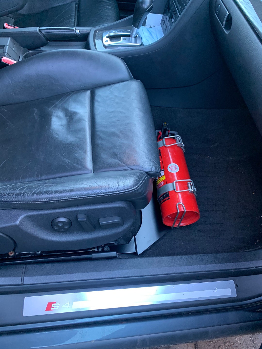Suitable Audi A4 S4 RS4 B7 Fire Extinguisher Holder Bracket - Etsy