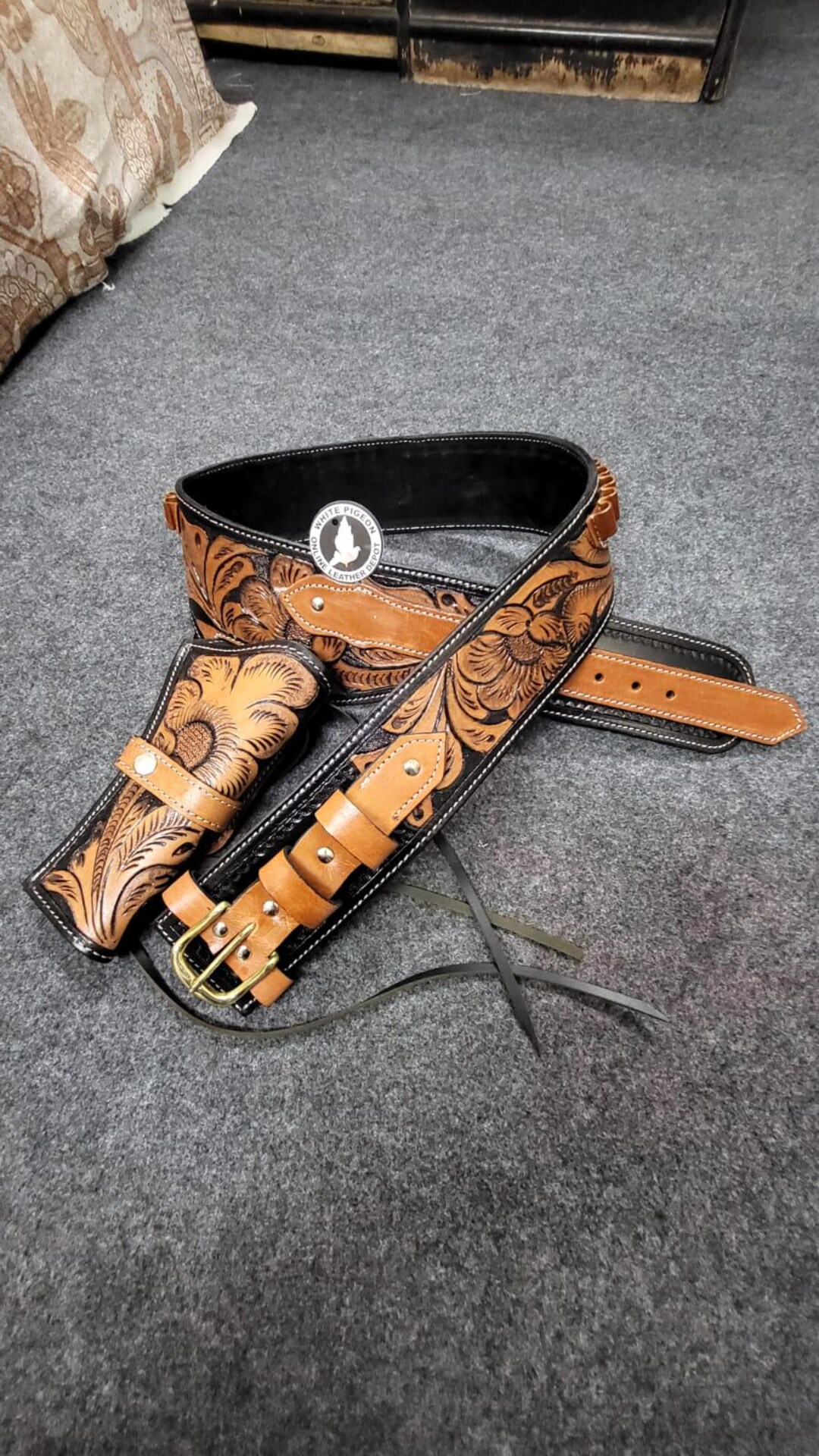 Western Cowboy Vintage Belt Ammo Loops Leather Holster .22 .357 .38 .44 ...