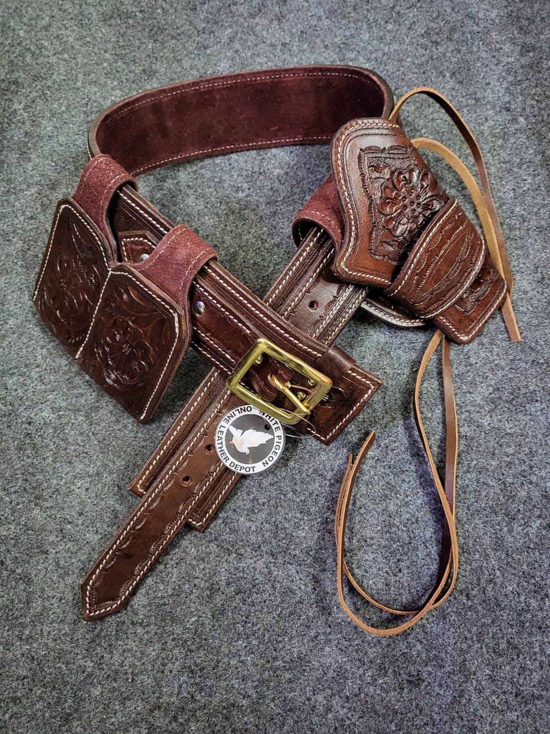 Western Cowboy Vintage Belt Ammo Loops Leather Holster .22 .357 .38 .44 ...