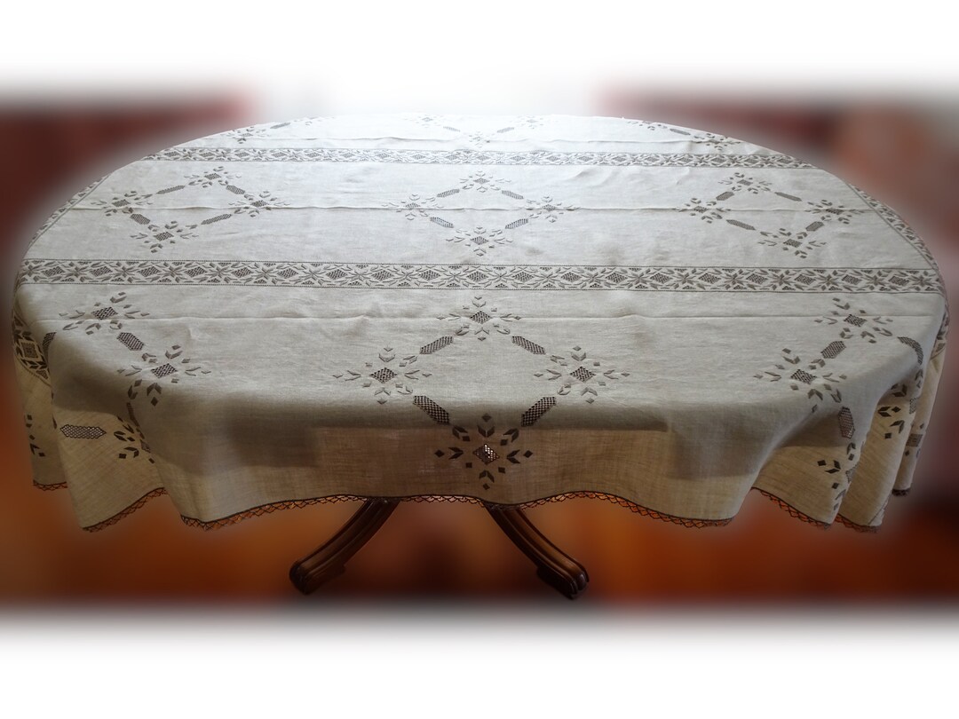 Cypriot Handmade Embroidered Oval Linen Tablecloth With 12 Matching ...
