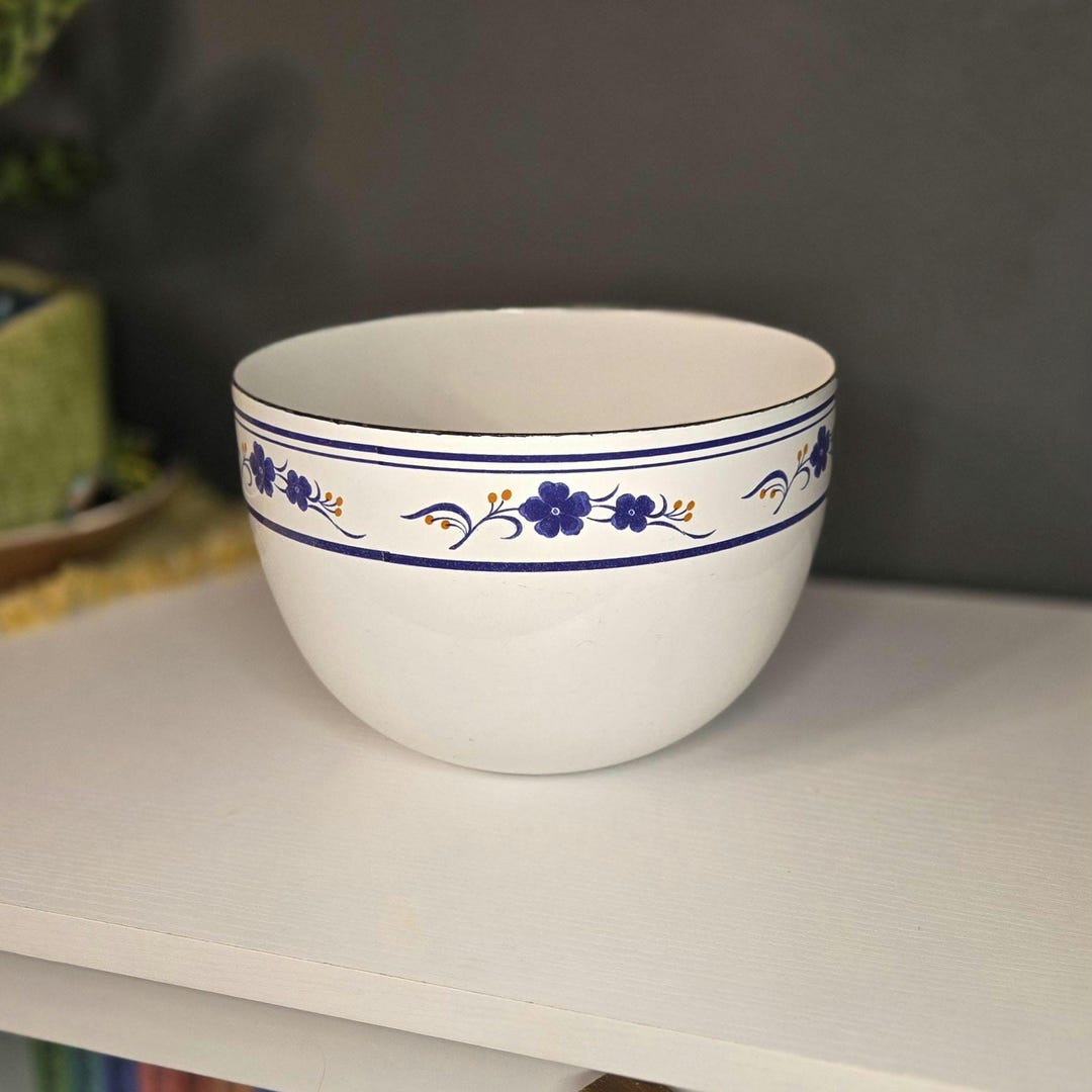 MCM 1960’s Kobe Kitchen Enamaled Mixing Bowl With Blue Floral and Deco ...