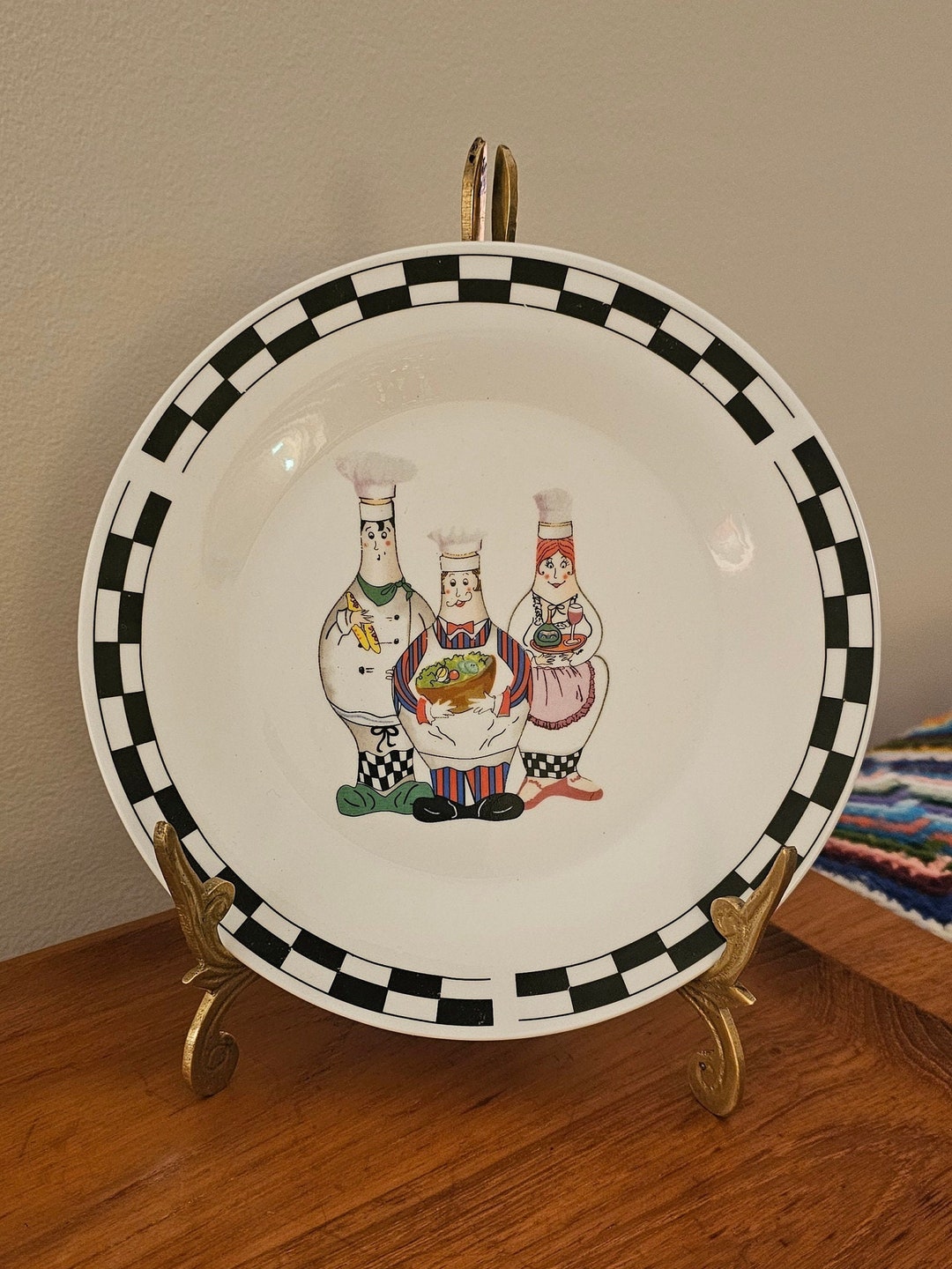 Vintage Black & White Check Rim / Chefs Center by Trisa Stonewear ...