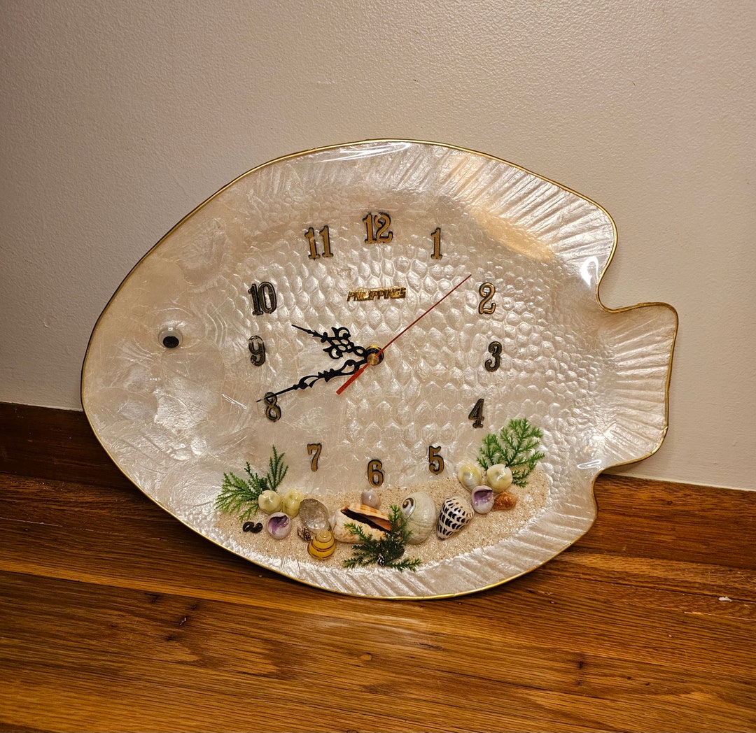 Vintage Capiz Sea Shell Wall Clock Art Fish Boho Beach Vibes Coastal ...