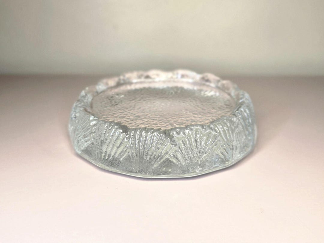Vintage Clear Glass Paperweight Stand – Textured Round Shell Pattern ...