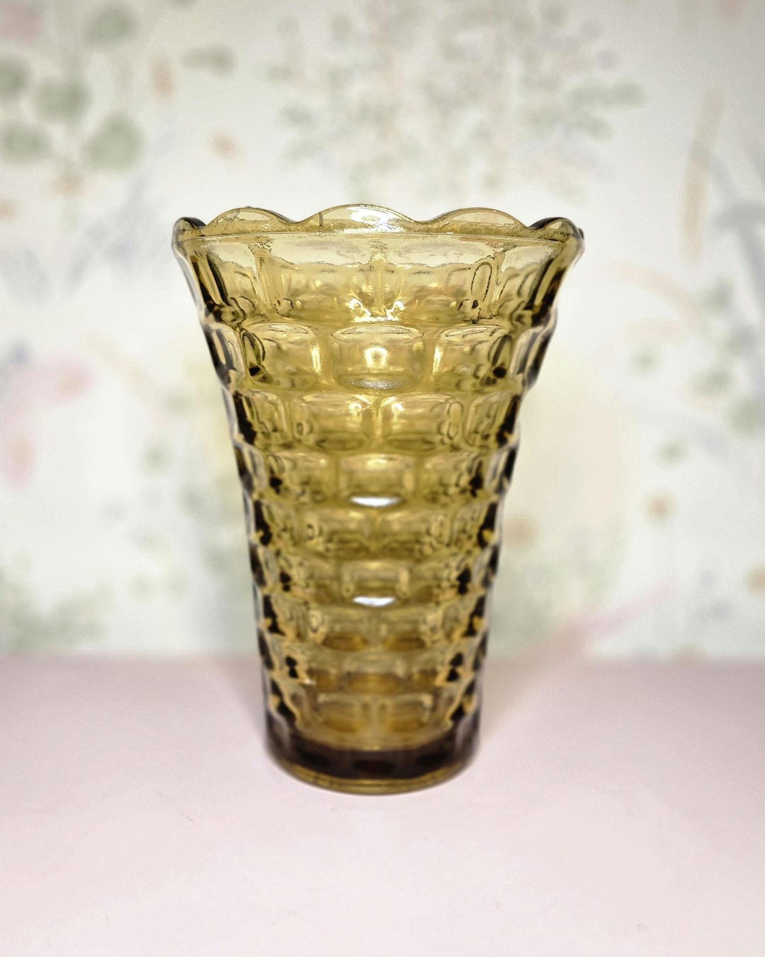 Federal Glass Vintage Colonial Yorktown Amber Gold 8” Large Flower Vase ...
